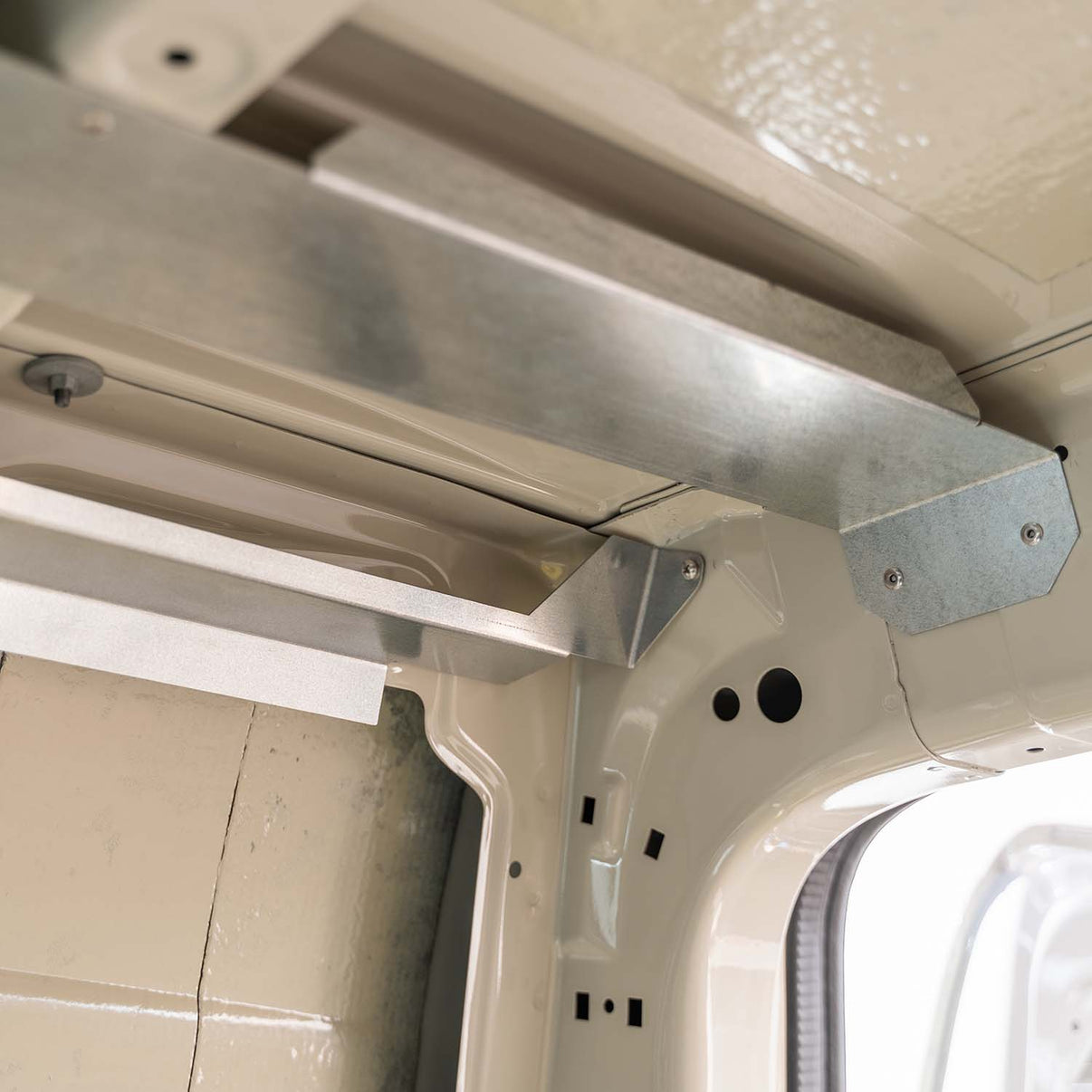 Overhead Cabinet Structural Assembly for Sprinter Vans – Timber Van Kits